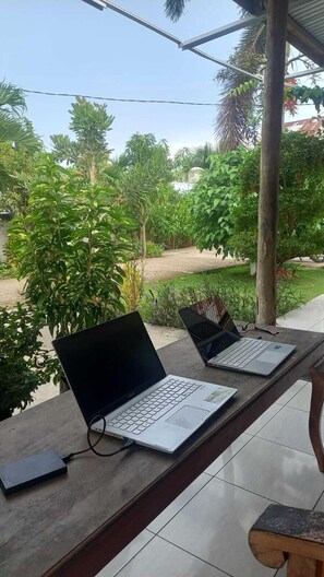 Cahaya Adrian Near Komodo Airport, Labuan Bajo: Hotel Reviews, Rooms ...