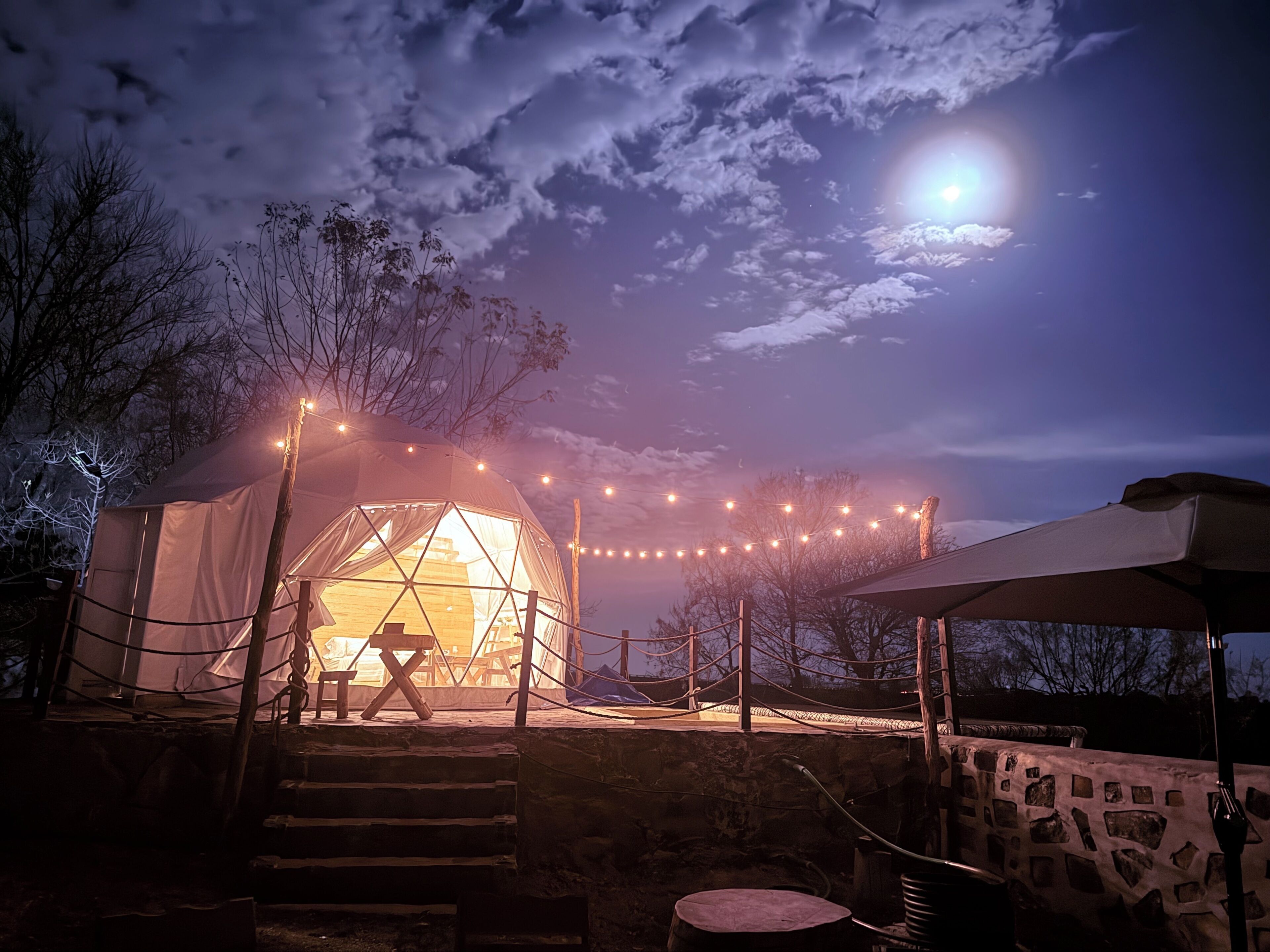 Wi-fi grátis, roupa de cama fornecida 