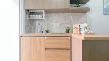 Apartamento standard, 2 quartos | Cozinha privada