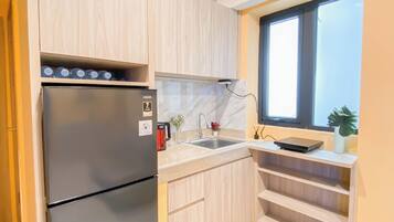 Apartamento standard, 2 quartos | Cozinha privada