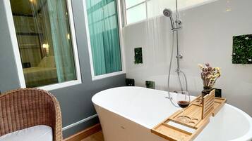 Quarto Comfort, 1 cama king-size, Vista para a cidade | Wi-fi grátis