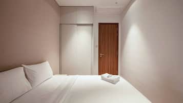 Suite Familiar, 3 quartos, acesso ao Club Lounge, Vista para a cidade | Lençóis de algodão egípcio, roupa de alta qualidade, edredões de penas