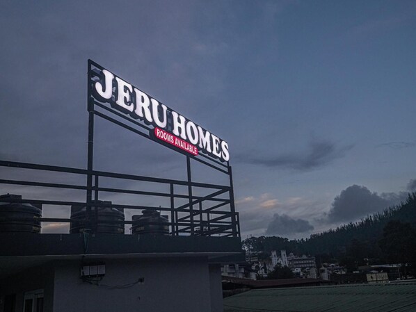 Fachada da propriedade