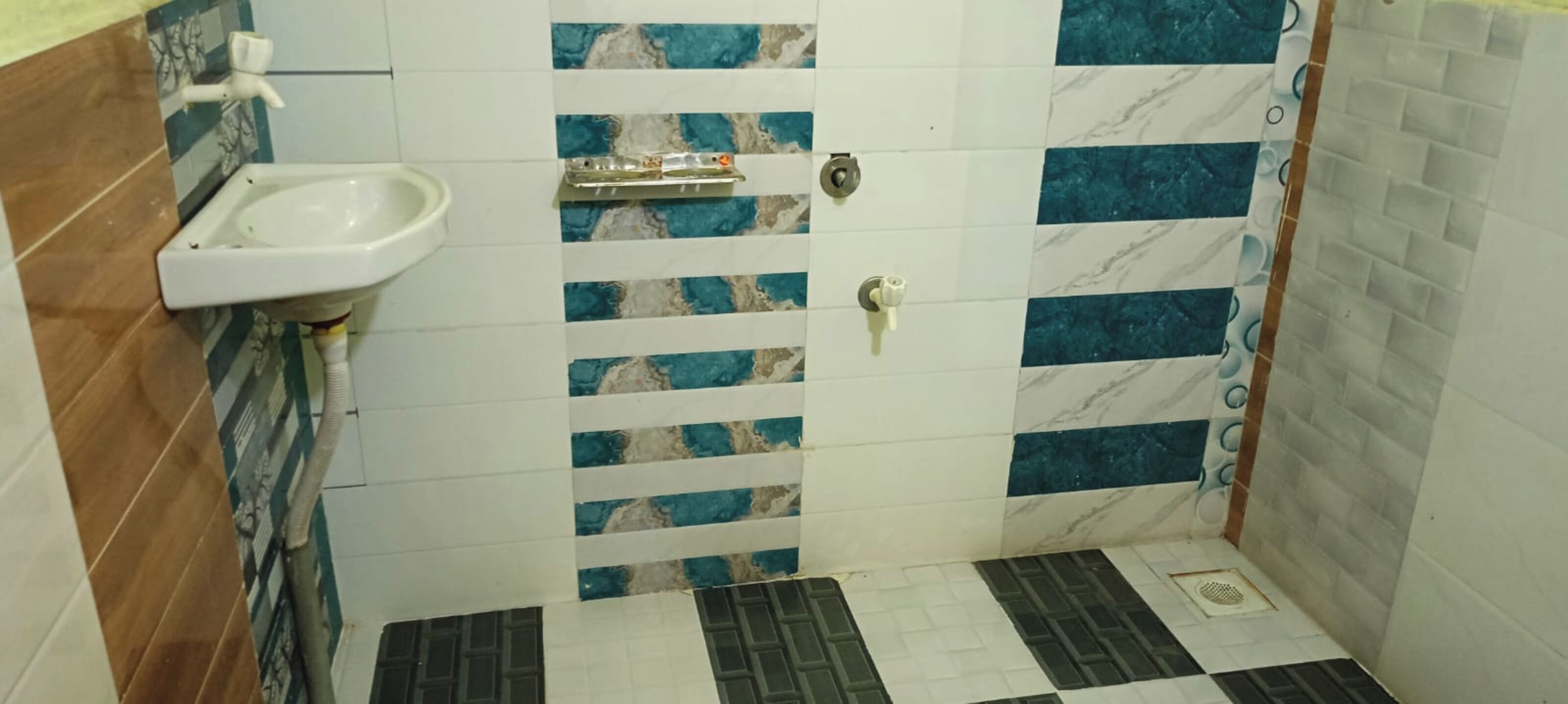 Quarto standard, vista para a cidade | Wi-Fi de cortesia