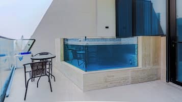 Apartamento Deluxe, varanda, Vista para a cidade | Piscina privativa