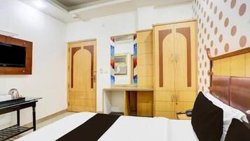 Quarto Duplo, varanda, Vista para a cidade | Wi-fi grátis