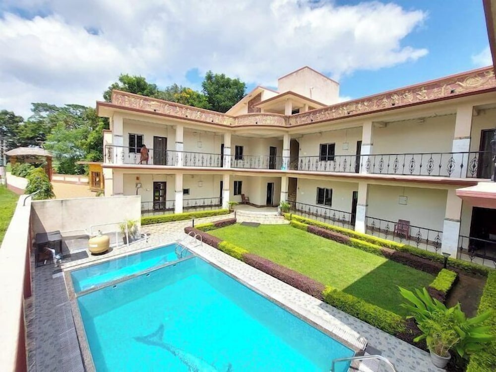 Baine Holiday Resort - Jharkhand
