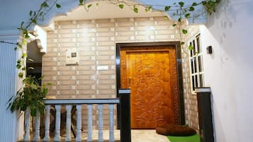 Fachada da propriedade