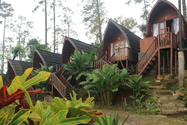 Twospaces Living At Welirang Resort Syariah - Pacet