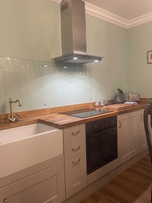 luxury 17th century city apartment in central Exeter Southernhay ...