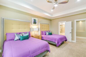 Pool Table & Fenced Yard: Home 5 Mi to NRG Stadium Reviews, Deals ...