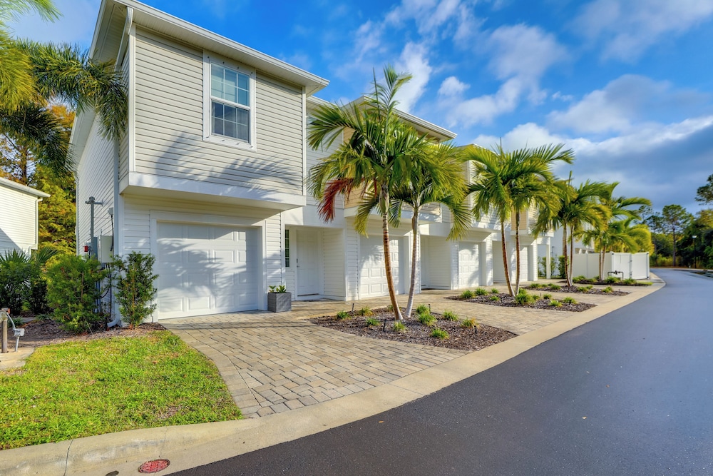 3 Mi To Riverwalk: Family Gem In Gated Community! - Bradenton