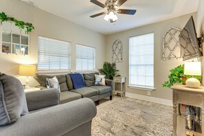 Casa (2 Bedrooms) | Interior