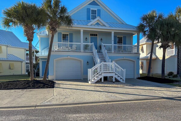 Spacious Home W/ Oceanside Village Resort Perks! - Murrells Inlet, SC