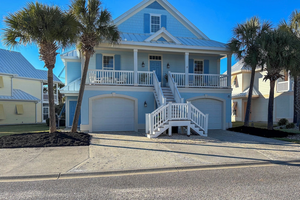 Spacious Home W/ Oceanside Village Resort Perks! - Murrells Inlet, SC
