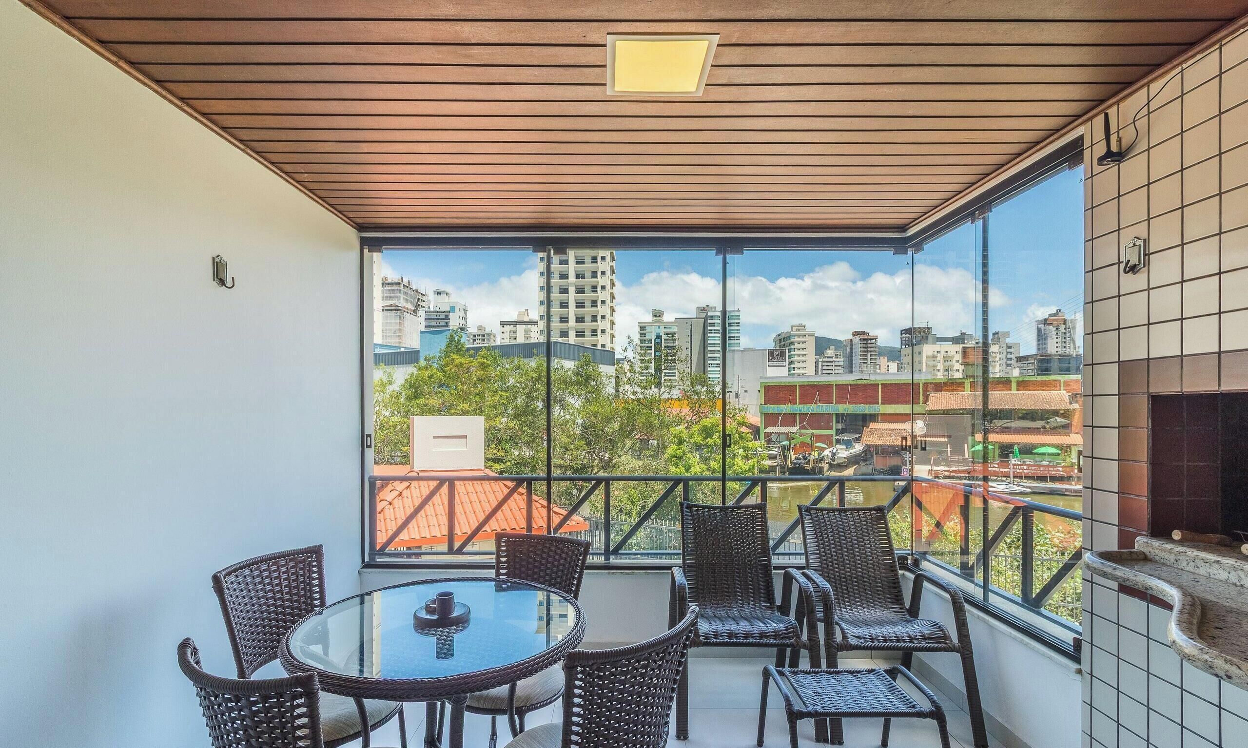 Apartamento básico | Opções para refeição