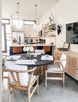 Casa, casa de banho privativa (Lamar Treehouse) | Restaurante