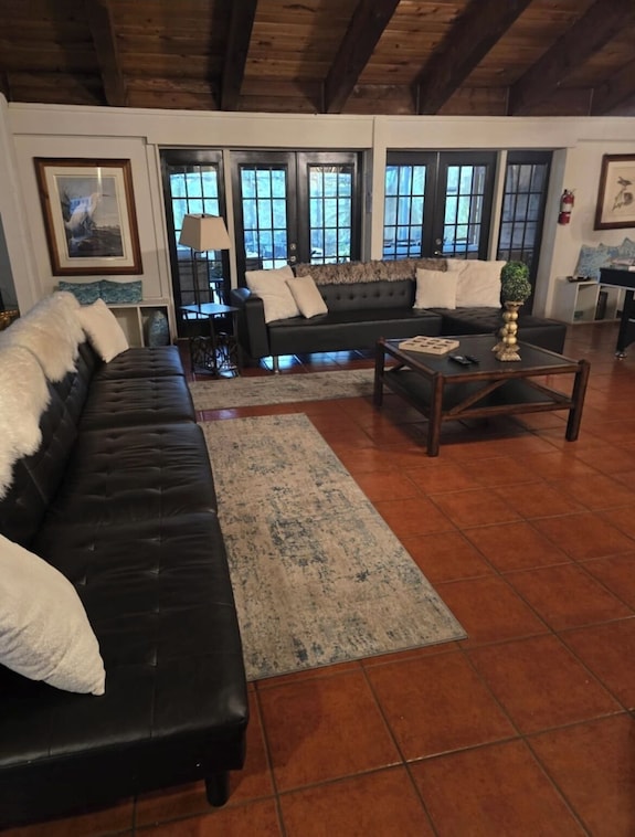 Refuge Home, Jacuzzi & Heated Pool 35 Min Orlando. - Florida