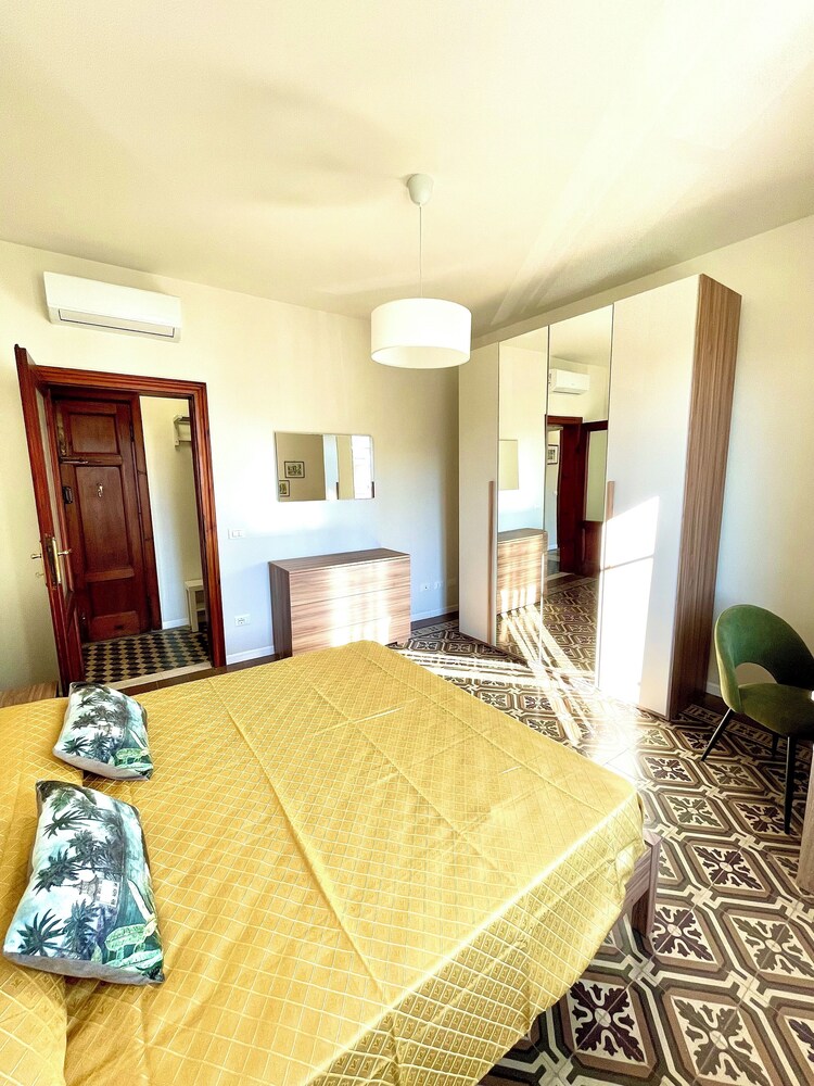 Casa Armonia, 2 minutes from the historic walls of Lucca, with ...