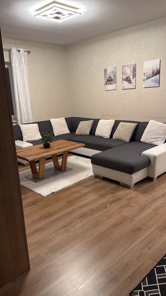 Exklusive Luxus-ferienwohnung Modern, Lichtdurchflutet, Premium Ausgestattet - Porta Westfalica