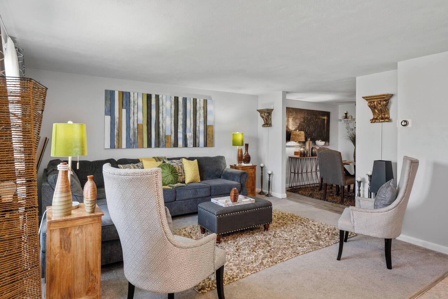 Stylish Haven 11 Minutes From The Richmond Airport - Chesterfield, VA