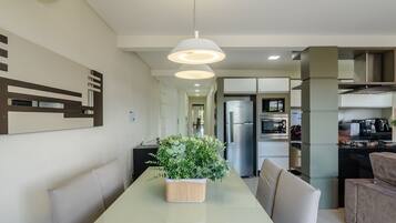 Apartamento básico | Opções para refeição