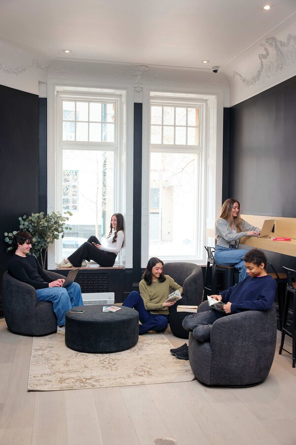 Capsule Residence - Montreal