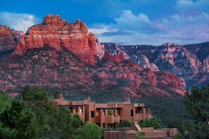 2-bedroom resort in brilliant Sedona with fitness room and AC Reviews ...