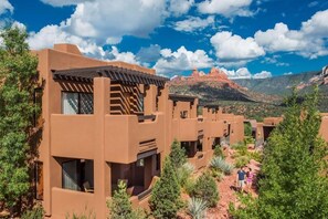 2-bedroom resort in brilliant Sedona with fitness room and AC Reviews ...