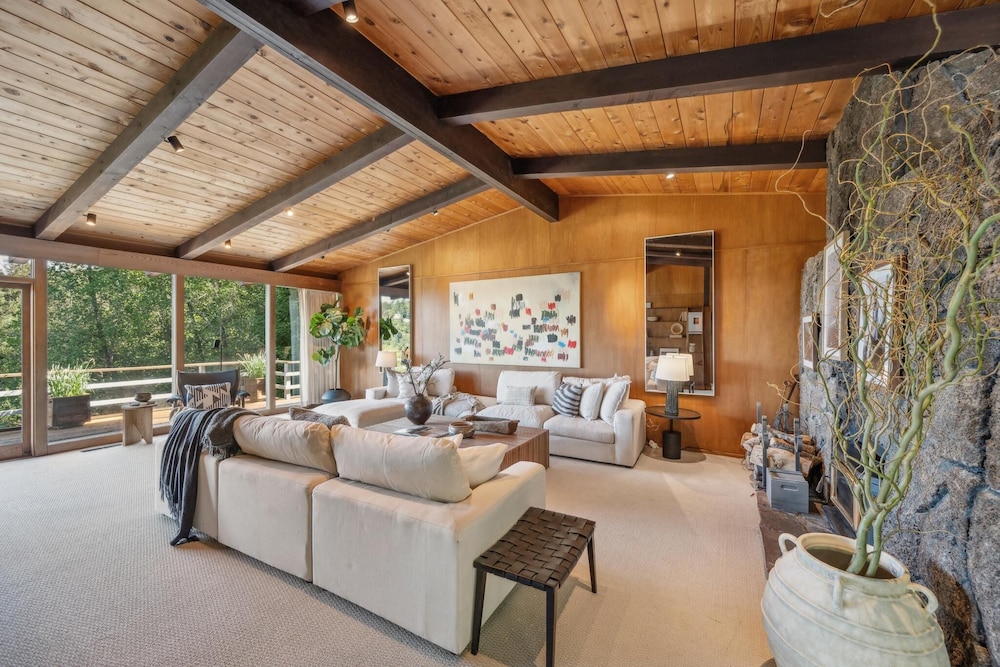 Mid-Century Modern Retreat with Mill Valley Views - Mill Valley | Vrbo