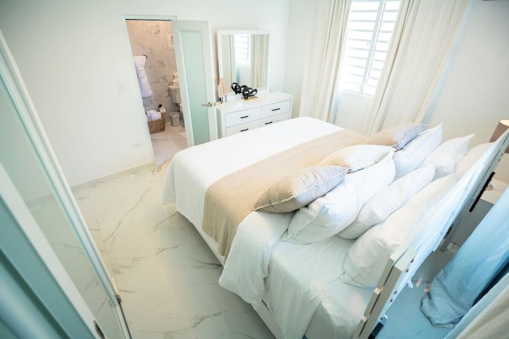 La Casa Blanca [Unit #2 Jibaro] Reviews, Deals & Photos 2026 - Vrbo