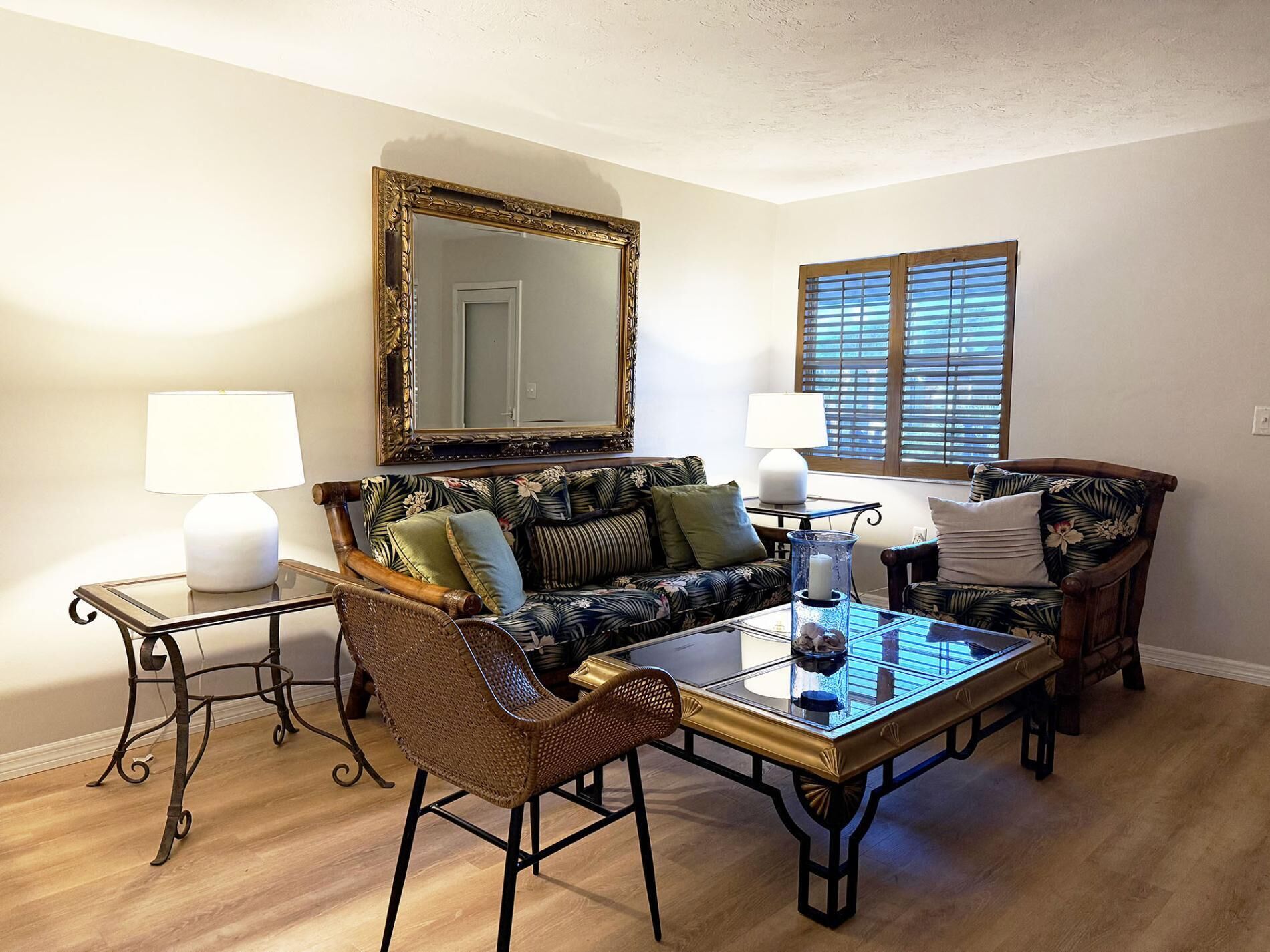 2br Palm Manor  Pool, Tennis & Clubhouse - Englewood, FL