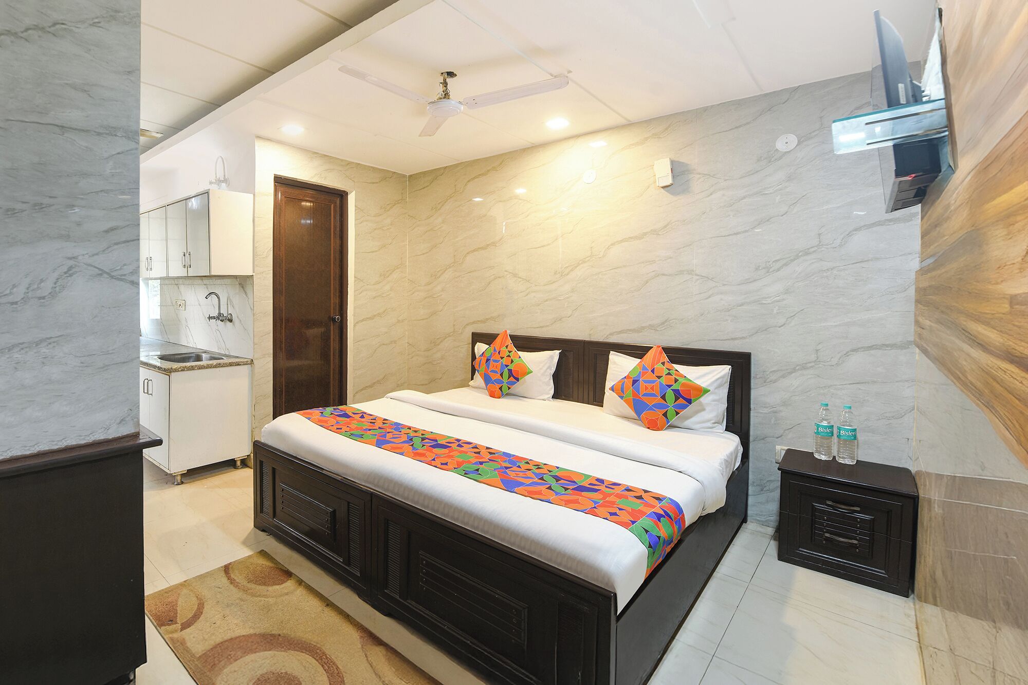 Lençóis de algodão egípcio, roupa de alta qualidade, cofre no quarto 