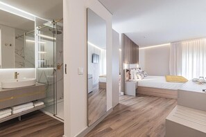 Quarto Triplo Executivo, Vista para a cidade | Cofre no quarto, secretária 