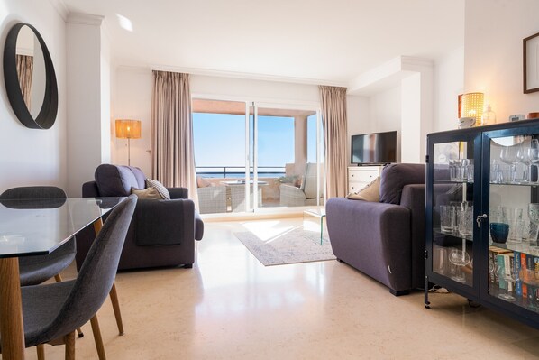 Sea Views Lagos de Santa Maria - By Time and Home Reviews, Deals ...