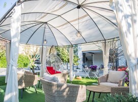 Quarto Triplo (Triple Room with Balcony) | Exterior