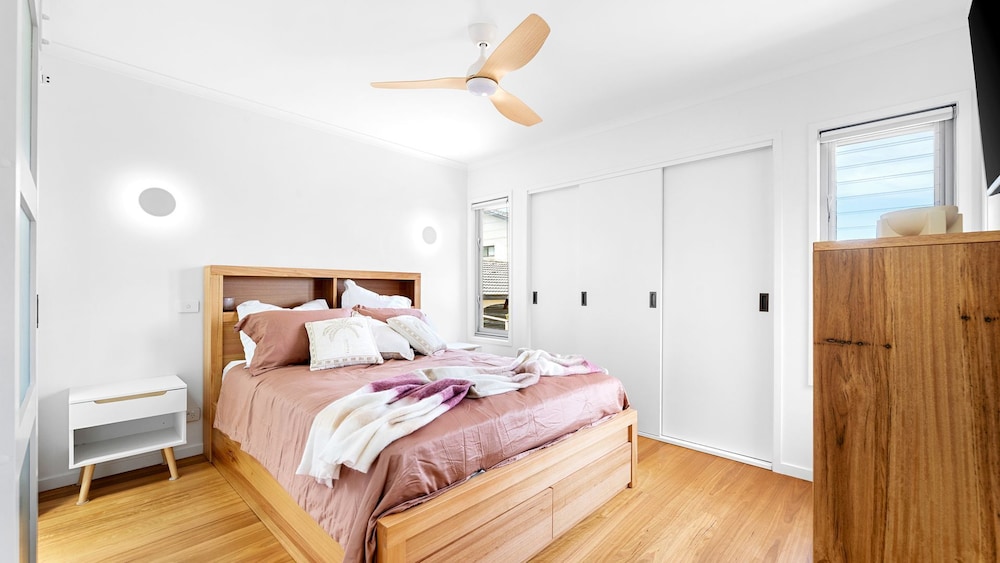 Coastal Haven - 128 Noble Parade Dalmeny - Dalmeny | Vrbo