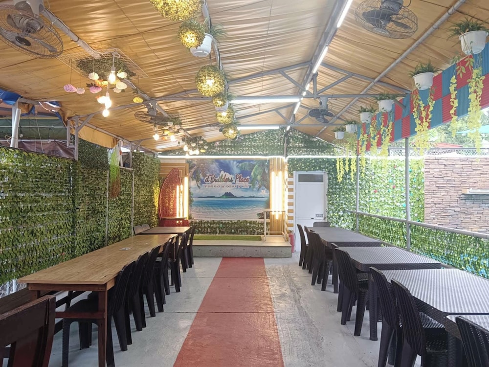 D Builders Hotel - Pasig