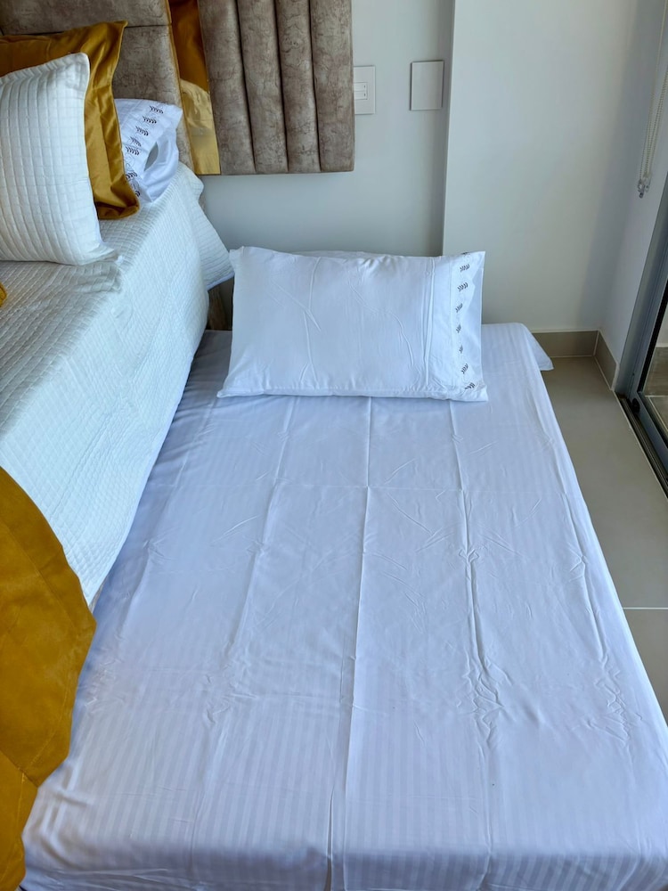 Refugio Amplio y Cómodo Baía Kristal-Apto BIBIANA-KABO 1 -APTO 2 I Reviews, Deals & Photos 2026 ...