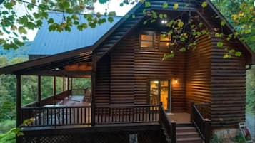 Cabana de Madeira de Luxo, vista para a montanha | Exterior