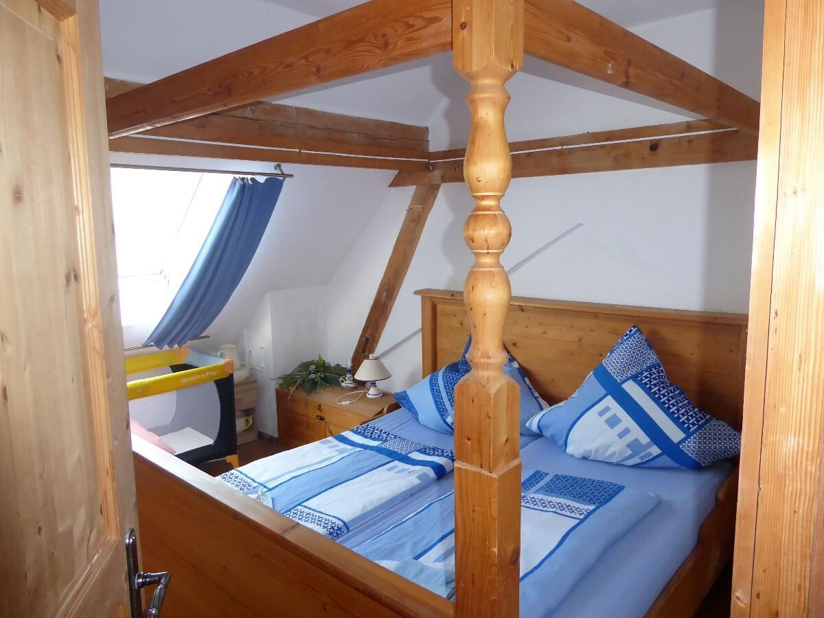 Ferienwohnung Im Dachgeschoss Mit Traumhaftem Ausblick - Berching