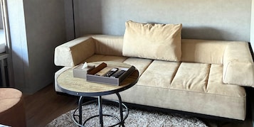 Quarto Premium, lanai (alpendre havaiano), vista para o oceano | Wi-fi grátis, roupa de cama fornecida