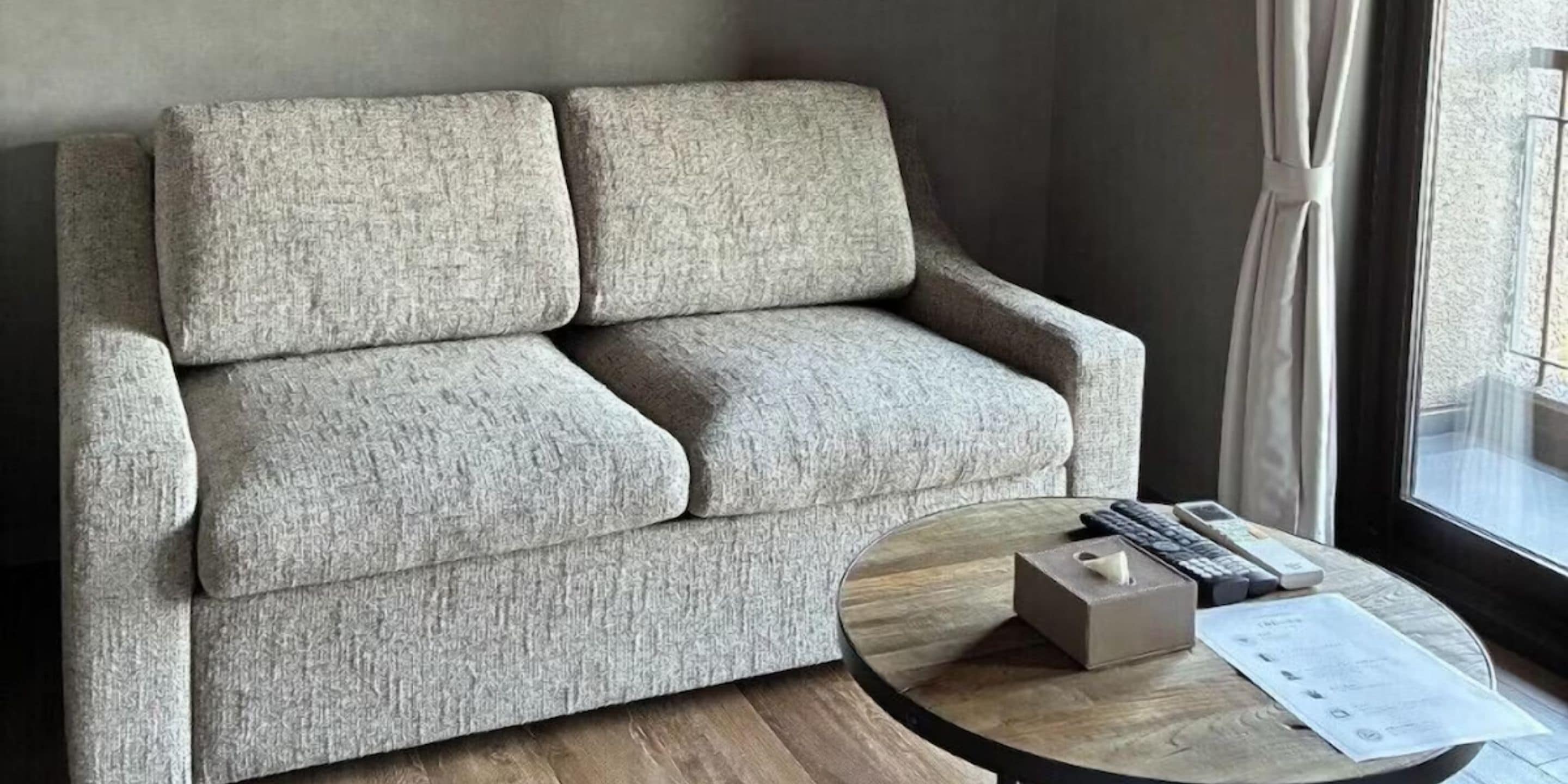 Quarto premium, varanda coberta, vista para o oceano | Wi-Fi de cortesia, roupa de cama