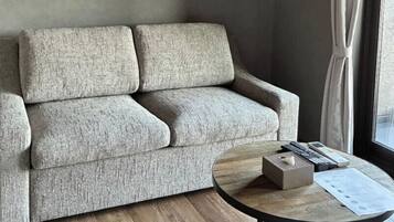Quarto premium, varanda coberta, vista para o oceano | Wi-Fi de cortesia, roupa de cama