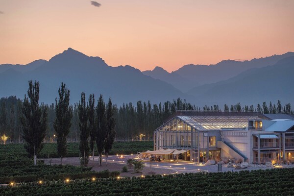 Lostvilla Xiaduolan Winery Yinchuan - Yinchuan