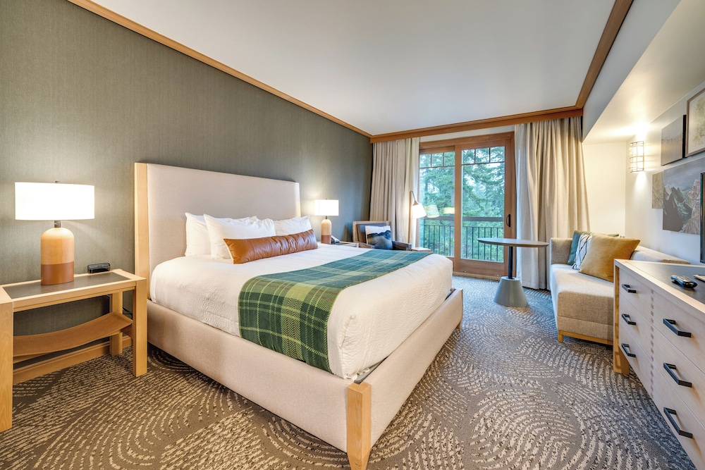 Hike & Golf: Lodge Retreat at Suncadia Resort! - Kittitas County | Vrbo