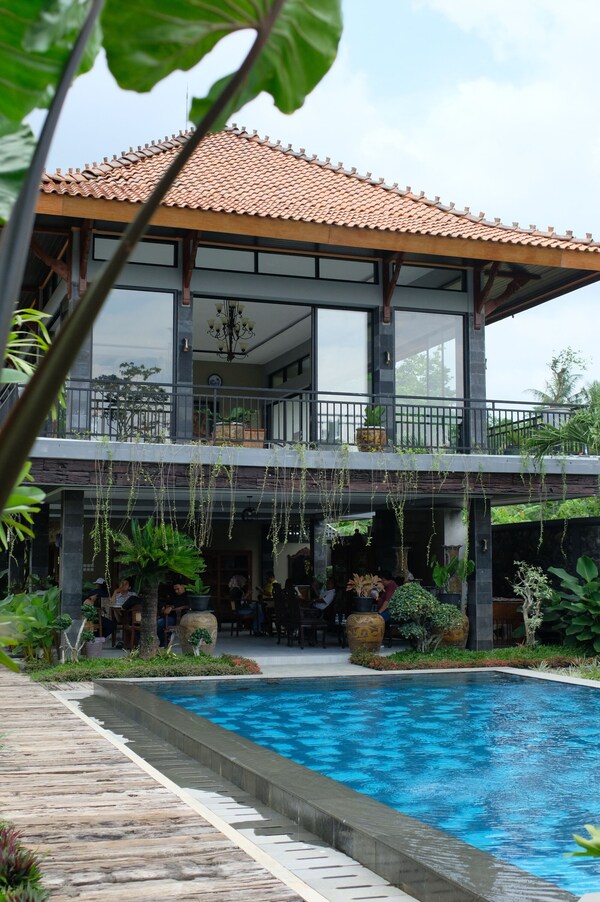 Omnni Villa Borobudur - Borobudur