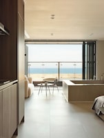 Studio Private Spa | Cortinas/cortinados opacos, ferro/tábua de engomar, Wi-fi grátis 