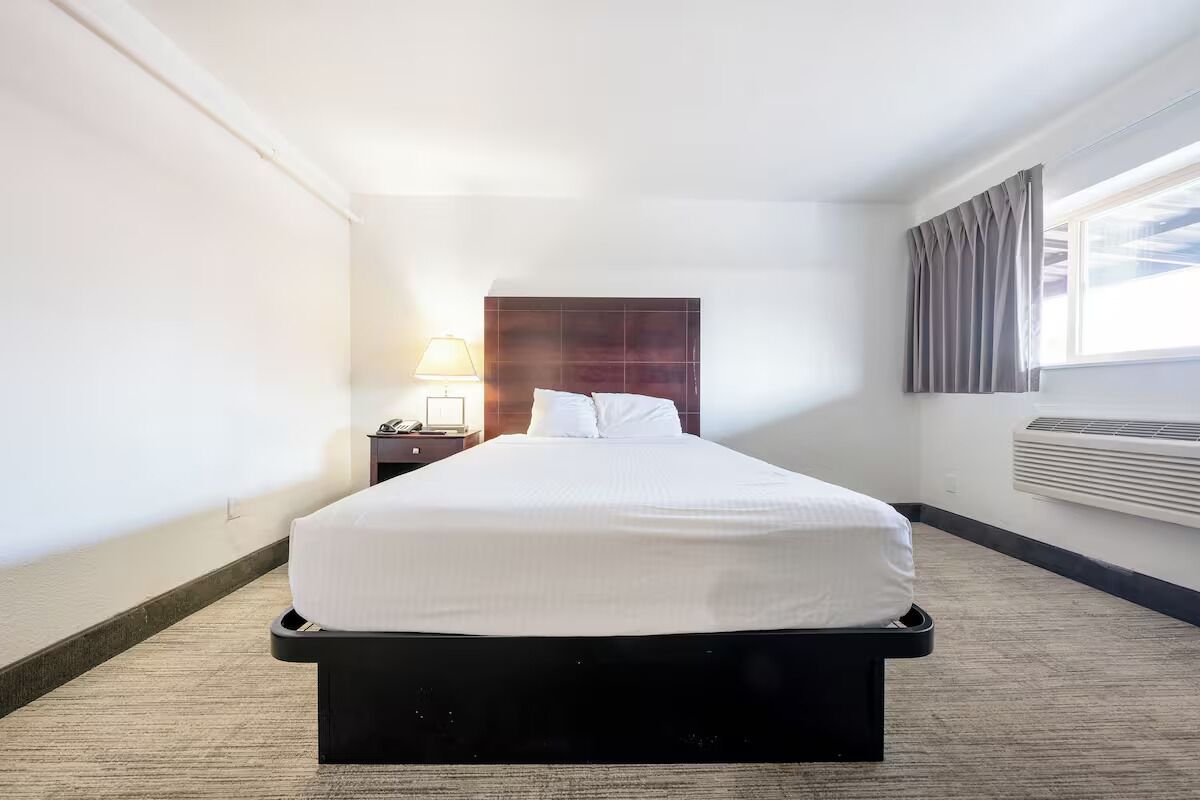 Great-value Room For Overnight Portland Stopovers - Vancouver, WA