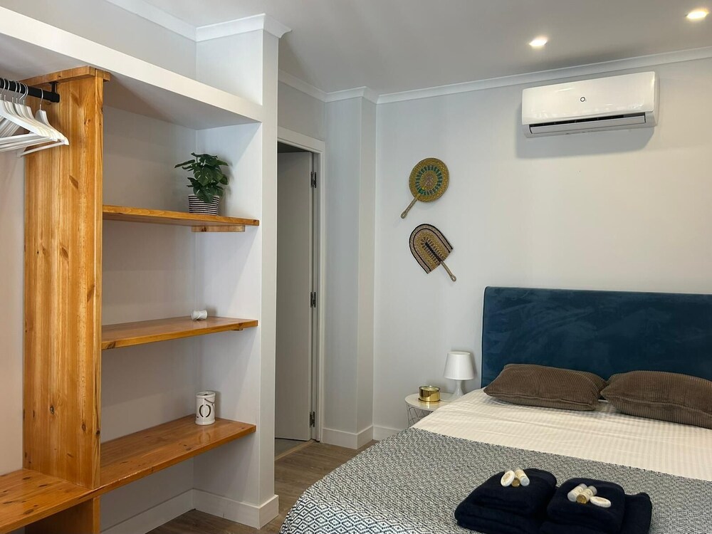 Villa Medusa Beach Studios, Seahorse - Lisbon District | Vrbo